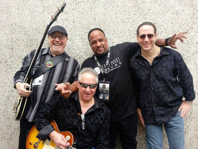 Swing Dance with BAD INFLUENCE BAND at Colvin Run Dance Hall – GottaSwing